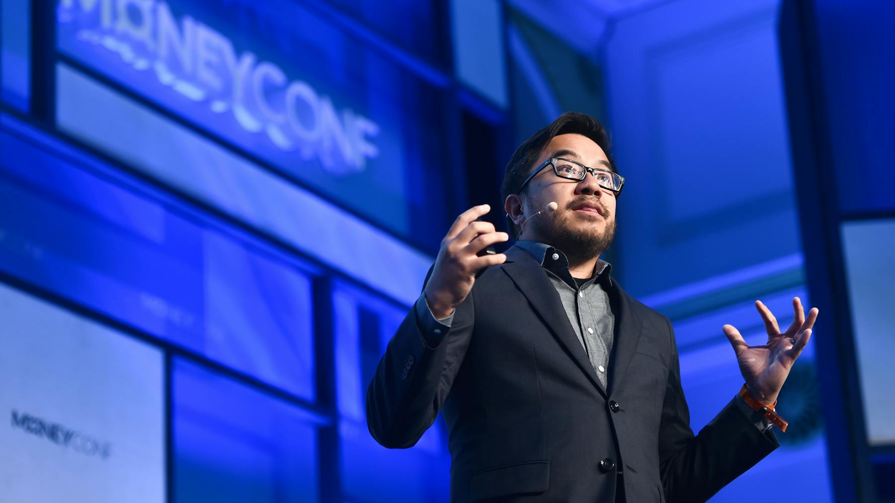 Garry Tan’s First Big Move as Y Combinator CEO Roils Founders — The ...