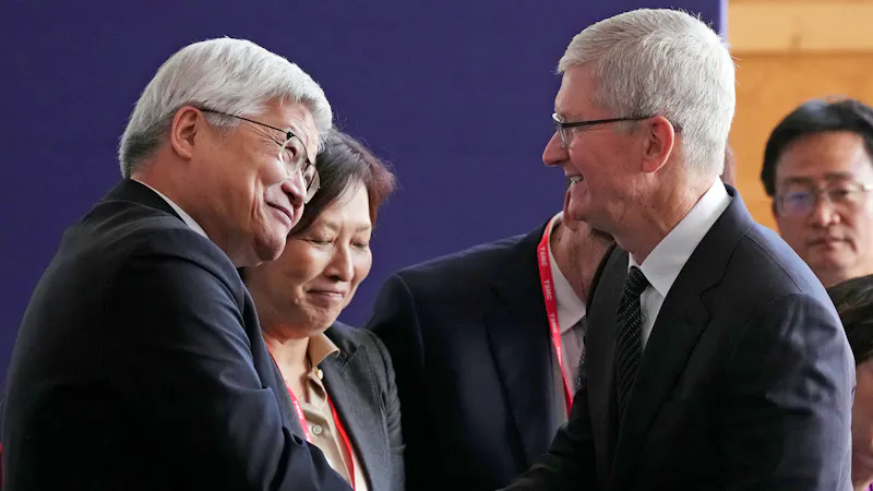 How Apple Will Save Billions of Dollars on Chips for New iPhone — The ...