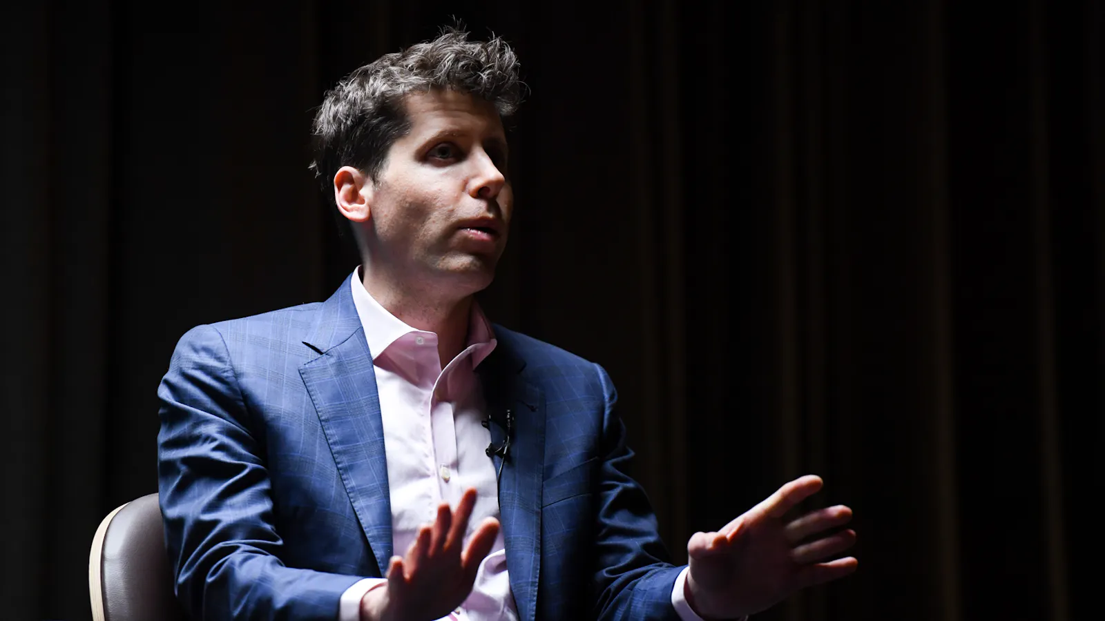 Altman Agrees to Internal Investigation Upon Return to OpenAI — The ...