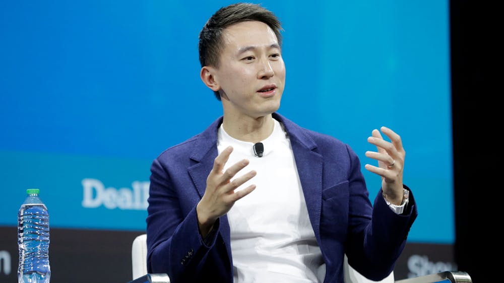 TikTok Shakes Up Executive Ranks, Giving CEO More Oversight of Content ...