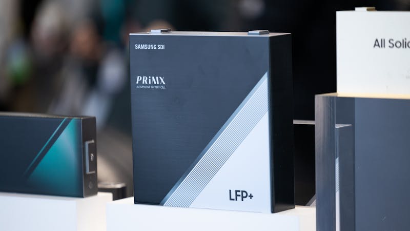 The Electric: In a Switch, EV Makers Favor Iron-Based Batteries Over ...