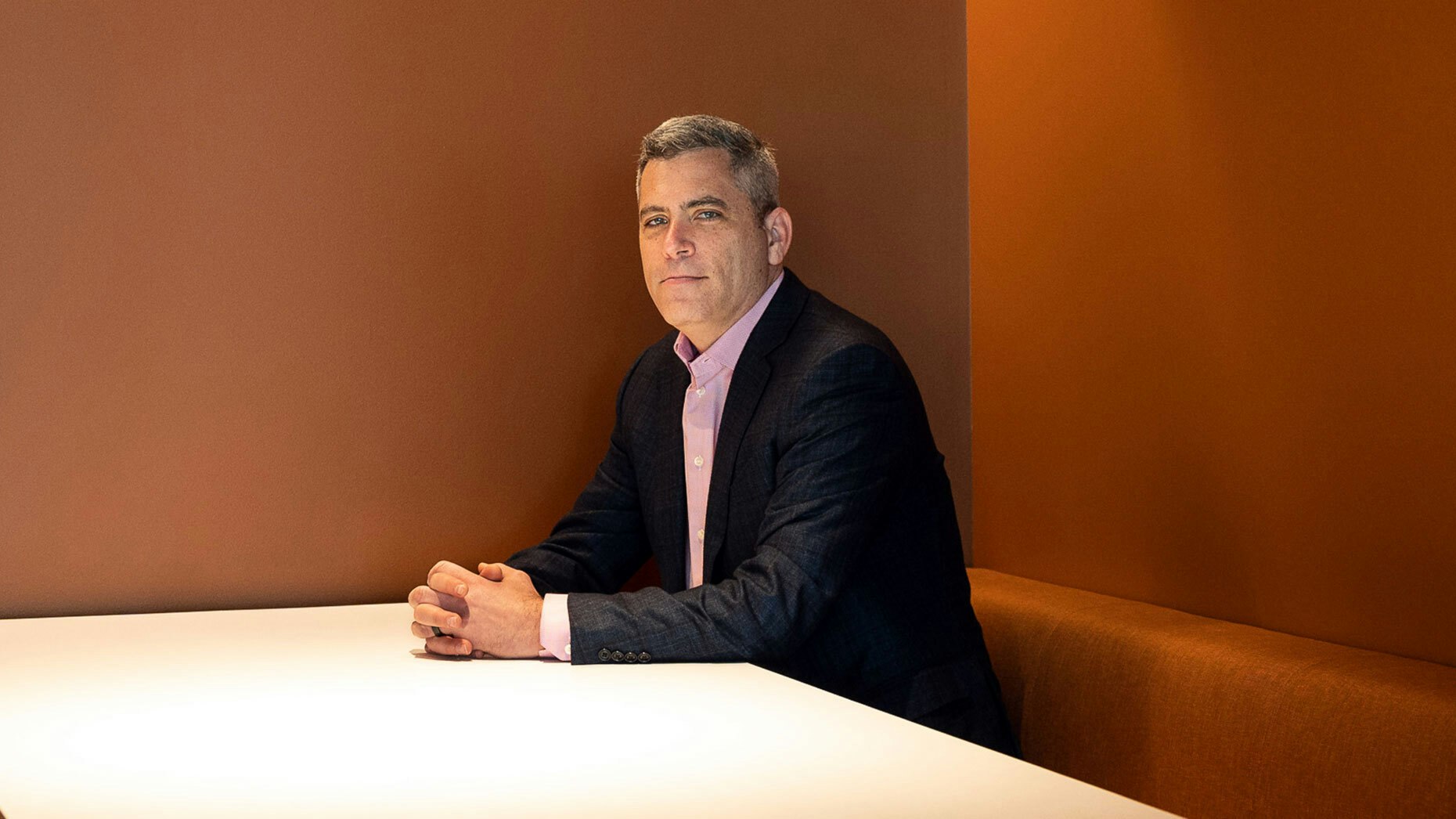 Ex-AWS Exec Kelman, Now at Oracle, Calls AWS Prices ‘Hostile’ to ...